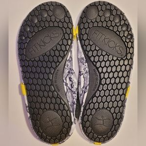fit kicks | Shoes | Nwt Fit Kicks Special Edition Venom | Poshmark